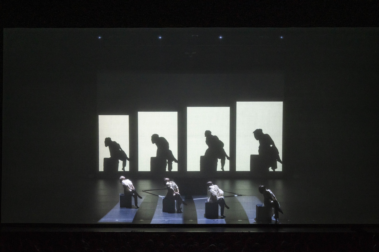 Daito Manabe × ELEVENPLAY dance installation《＋1＋1＋1＋》 | Work | Rhizomatiks